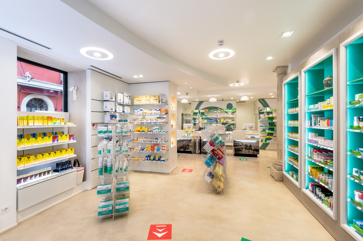 Cremaschi Pharmacy - Italy - SARTORETTO VERNA™