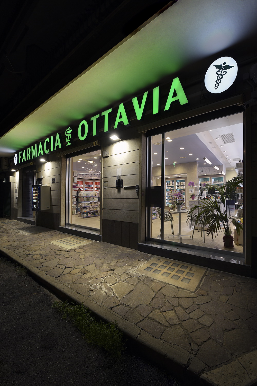Ottavia Pharmacy - Rome - SARTORETTO VERNA™